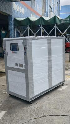 China Versatile Single Cooling Or Heating Air Cooled Water Chiller with 25-50-75-100% Compressor Control for sale