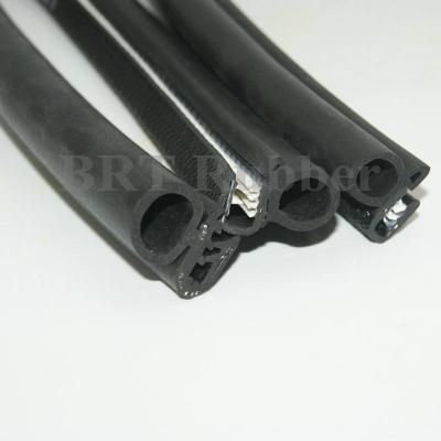 China Customized NBR EPDM Rubber Sealing Strips For Glass Window for sale