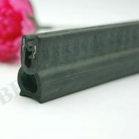 China 10MPA EPDM Rubber Sealing Strip Profile Extrusion Weather Control For Dual Durometer for sale
