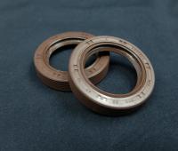China TC Double Lips Rubber Oil Seals for sale