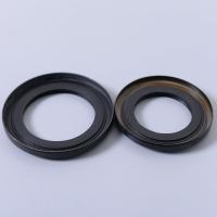 China Customized Hub Oil Seals TC FKM Standard Sizes Double Lips 16x28x7 for sale