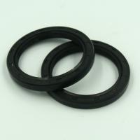 China TC Type 2 Inch Automotive Oil Seals Oil Resistant Black Round for sale