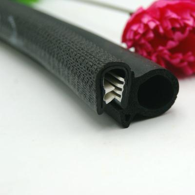 China ISO9001 Rubber Sealing Strips Waterproof Rubber Seal Strip 18x35x7 for sale
