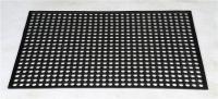 China EPDM Rubber Hotel Use Non Slip Rubber Mats 2.0mm With Drainage Hole for sale