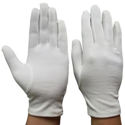China Powder Free Nitrile Disposable Medical Gloves White Color Ultra Thin 3.5 Mil for sale