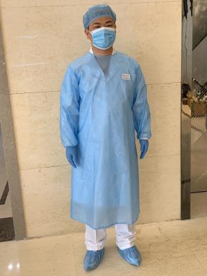China Long Sleeves Protective Disposable Surgical Gowns , Non Woven Surgical Gown for sale