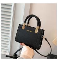 China Fashionable PU Shoulder Bags for Women Ladies' Tote Handbags and Purses for sale