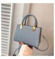 China Fashionable PU Shoulder Bags for Women Ladies' Tote Handbags and Purses for sale