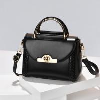 China Customized Logo Women's Messenger Bag 2024 Newest Luxury Designer Style Pu Leather for sale