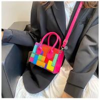 China Trendy Shoulder Bag for Women Small Square Shape and Two-Tone Stitching in All Seasons for sale