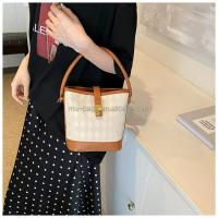 China Main Material PU Leather Crossbody and Beach Bucket Bags for Summer Women's Wardrobe for sale