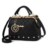 China Motion Detection CANDY Pattern Vintage Chain Crossbody Small Flap Handbags for Women PU Leather for sale