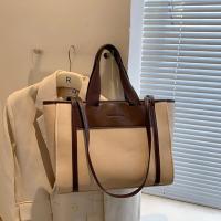 China 2024 Fashion Handbags Lightweight High Capacity Bags for Women Stylish Designer Purses for sale