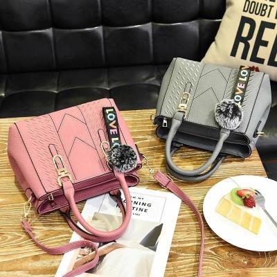China Elegant Shoulder Purse in Genuine Leather with Cartoon Pattern and Button Decoration for sale