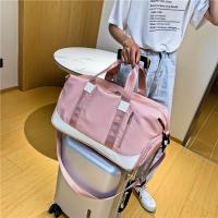 China Women's Overnight Tote Bag Durable and Versatile Duffle for Large Capacity Travel for sale