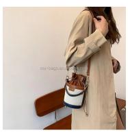 China Elegant Luxury Designer Bucket Bag For Ladies And Girls With Drawstring Leather And 2 Colors for sale