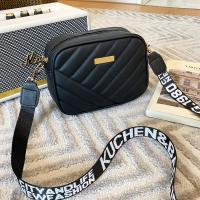 China 2024 CHIEN Fashion Small Classic PU Adjustable Crossbody Bag Waterproof OEM Custom Ladies Shoulder Handbag for sale