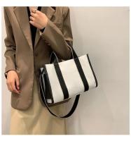 China Trend Canvas Bag Ladies Fashion Shoulder Handbag Large Capacity Women's Single Shoulder Bag for sale