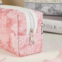China Tools Storage Eco Burlap Makeup Bag Letter Printed Bolsa De Maquillaje for Women Bags for sale