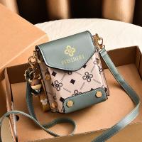 China 2024 Fashion Shoulder Bag CANDY Print Purse for Women Handbags Summer Messenger Bag for sale