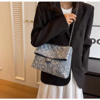 China Korean Version Cute Chain Shoulder Bag Fast Shipping in 3-5 Days for Women's Plush Bag for sale
