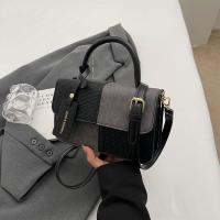 China Sophisticated PU Leather Tote Bag for Women Water Resistant and Zippered for sale