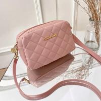China Women's Genuine Leather Tote Handbags for Storing Cosmetics Luxury Fashion Purses for sale