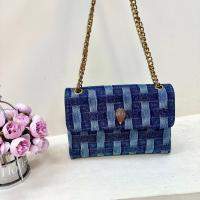 China Canvas Fabric Square Crossbody Handbags Designer Eagle Head Messenger for Fashionable for sale
