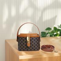 China Trendy Color Sense Ladies' Box Pile Bag Hand-Held or Crossbody for Minority Women for sale