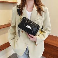 China Summer Diamond Multi-Pocket Shoulder Bag with Motion Detection and High Capacity for sale