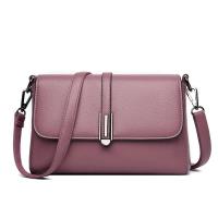 China Main Material Canvas Large Capacity Crossbody Bag for Stylish Mothers in National Style for sale