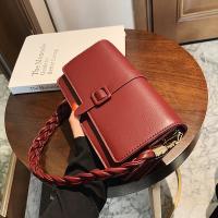 China Women's Braided PU Leather Handbags With Stylish Zip Closure for Fashionable Look for sale