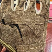 China Luxurious Rexine Leather Micro Suede - High-Performance Fabric For Gloves Dot Pattern for sale
