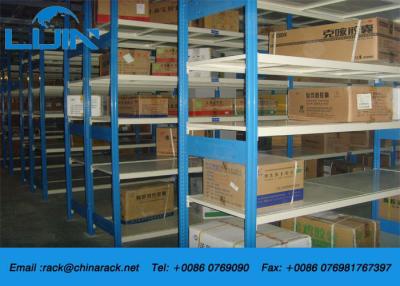 China Multi Layer Warehouse Storage Racks Shelving System Corrosion Protection for sale