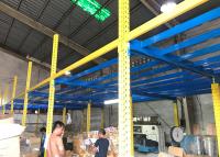 China Q235B Cold Steel Warehouse Storage Mezzanine Floor Racking System Yellow Color for sale