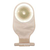 China Medical One Piece Ostomy Bag Hydrocolloid Barrier Size 60mm Colostomy Bag for sale