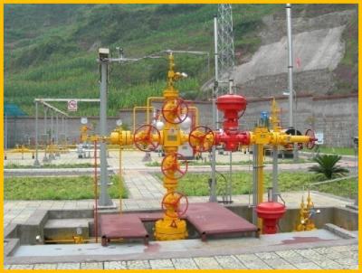 China Oil Gas Wellhead Equipment Xmas Tree Wellhead 52-180mm 21MPa-140MPa for sale