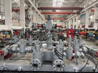 China OEM AA-HH Choke Manifold Wellhead Oil and Gas Drilling Equipment 2000-20000psi for sale