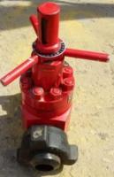 China API 6A Mud Gate Valve 2000-15000psi OEM Parallel Metal Sealing Control Mud Flow for sale