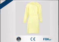 China Soft Disposable Isolation Gown For Particle / Alcohol / Blood Preventing for sale