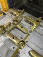 China PLC Control Robotic Polishing Machine For Brass Faucets Mirror And High Gloss Finishing for sale