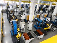China Multi Axis Heavy Duty Robotic Grinding And Polishing Machine For Metal Castings for sale