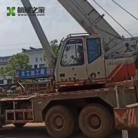 China Used Zoomlion QY50V 50-Ton Truck Crane 2009 Model | 42.1m Boom Height | 140,000 km Mileage for sale