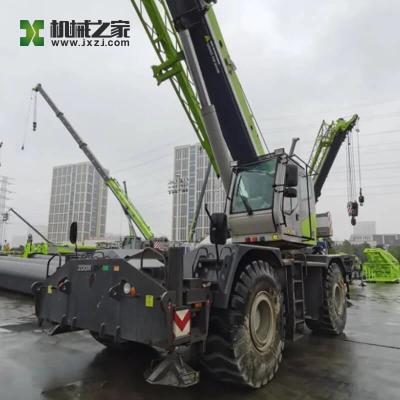 China Zoomlion RT550-3 Used 55 Ton Truck Crane with 24m Working Diameter and 39 km/h Travel Speed for sale