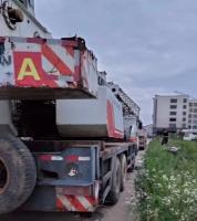 China Zoomlion ZLJ5322JQZ25V Used Truck Crane 25 Ton Second Hand Mobile Crane 39m Boom for sale