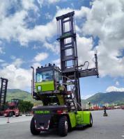 China ZOOMLION ZCH90K7/ZCH90K8 Empty Container Handler with 9-Ton Lifting Capacity for Port Operations for sale
