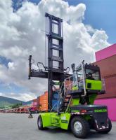 China ZOOMLION ZCH90K7/ZCH90K8 Empty Container Handler with 9-Ton Lifting Capacity for Port Operations for sale