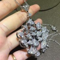 China Fan Shape Women'S Luxury Jewelry Diva'S Dream Luxury Diamond 18k White Gold for sale
