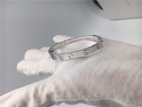 China Girlfriend Luxury Diamond Jewelry  Jewelry Love Bracelet  18k White Gold for sale