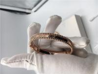 China Handmade Luxury 18K Gold Bracelet No Diamond / Gemstone With Jewelry Certificate for sale